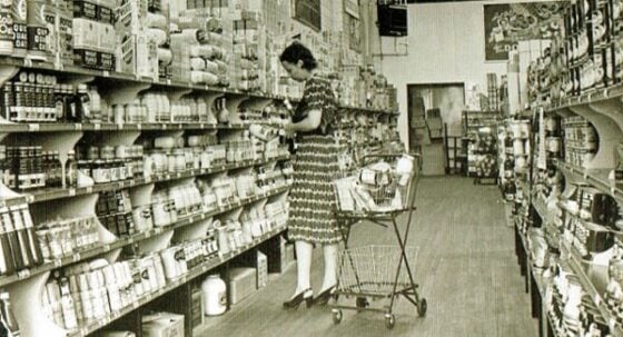 How Did the Inventor of the Shopping Cart Convince People to Use It?